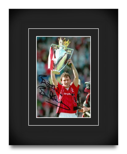 Bryan Robson Signed 10x8 Photo Autograph Manchester United Gift Display ...