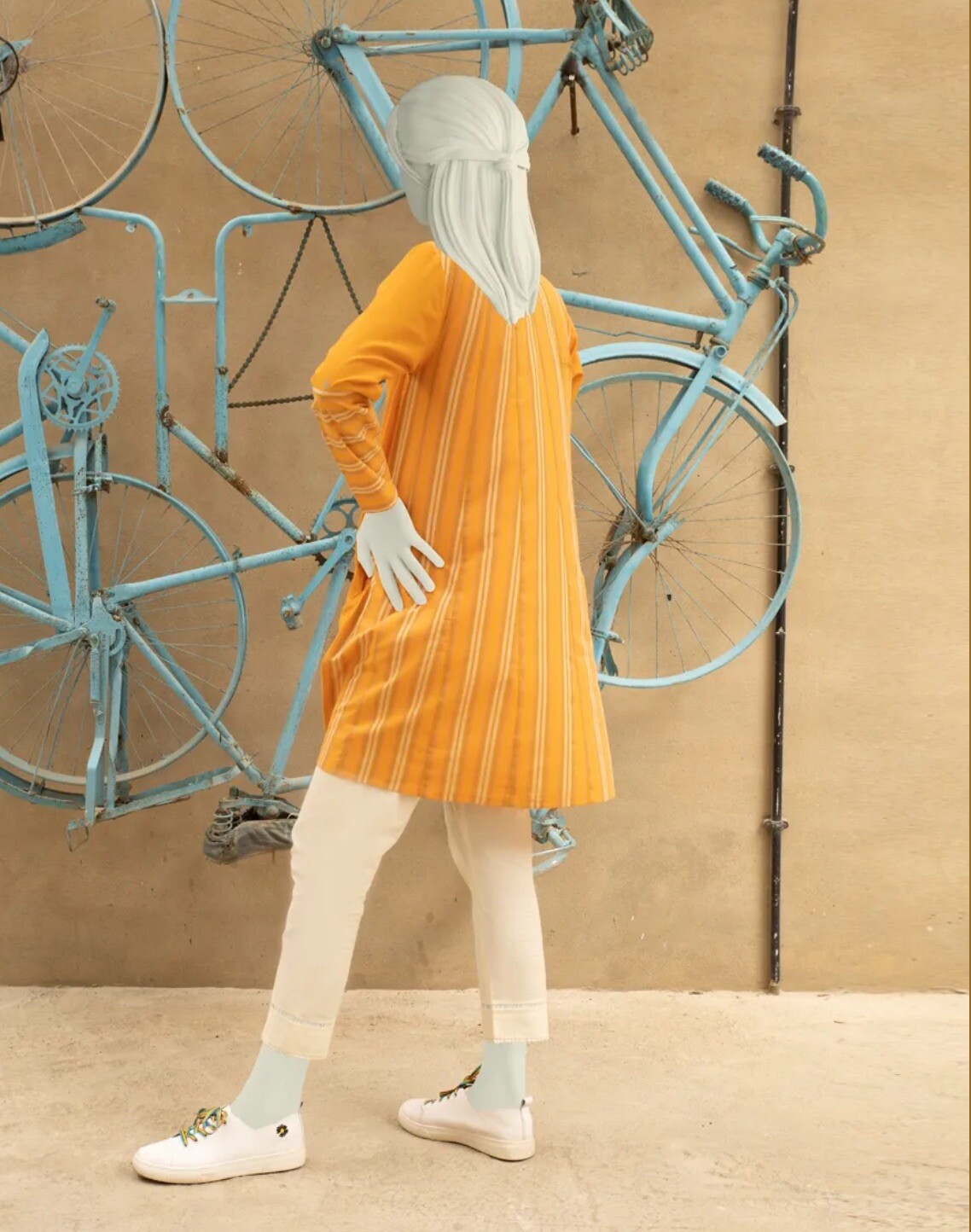 100% Original Junaid Jamshed, Maria B., Agha Noor, Sana Safinaz Kurta ...