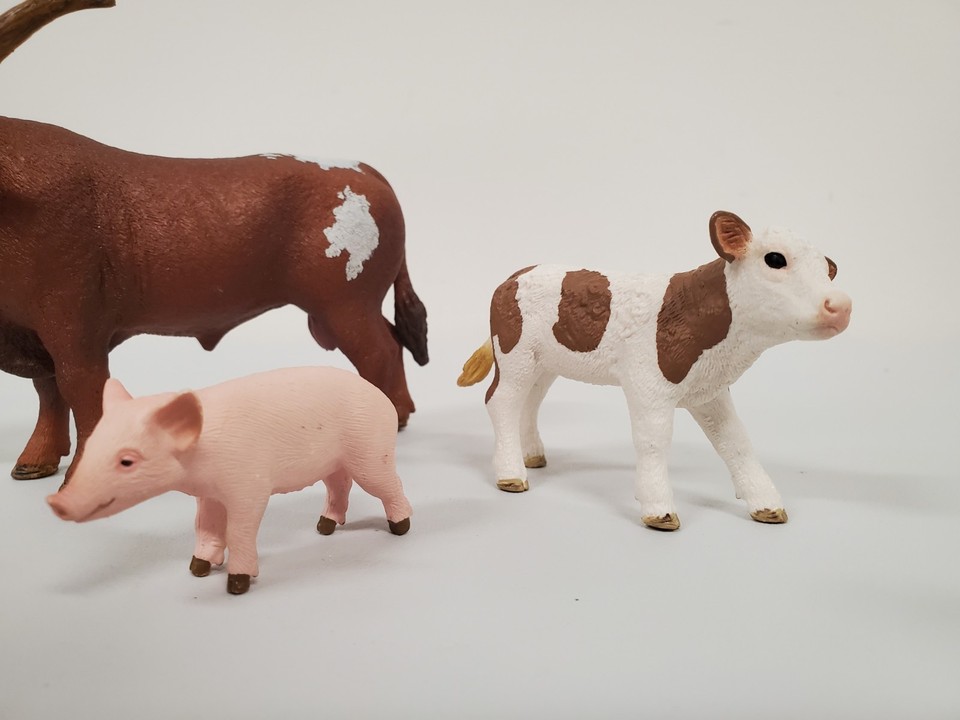 Lot Of 3 Schleich Farm Figures Longhorn Bull Piglet Pig Simmental Calf ...