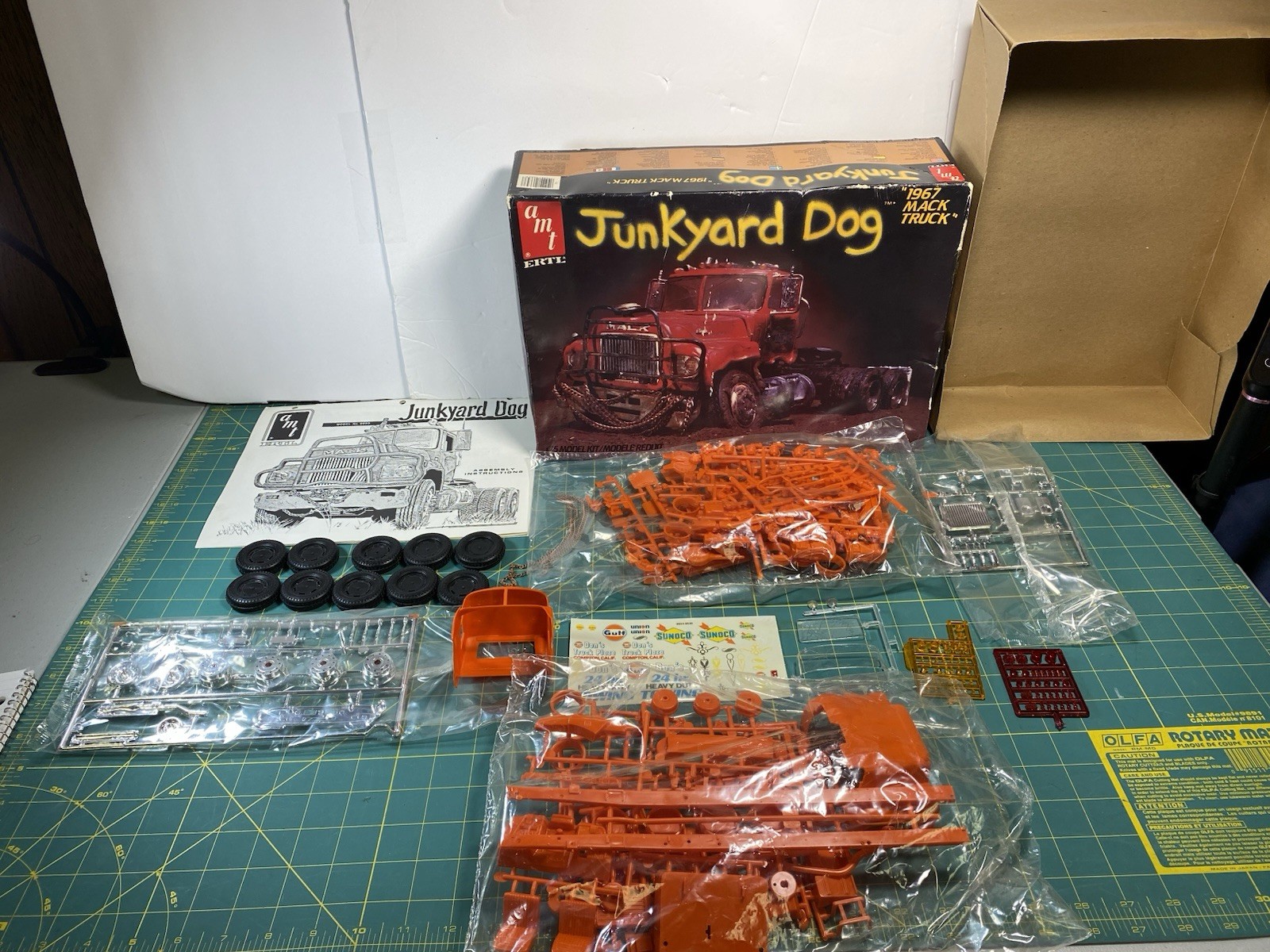 AMT Junkyard Dog 1967 Mack 1/25 Complete with Box | eBay