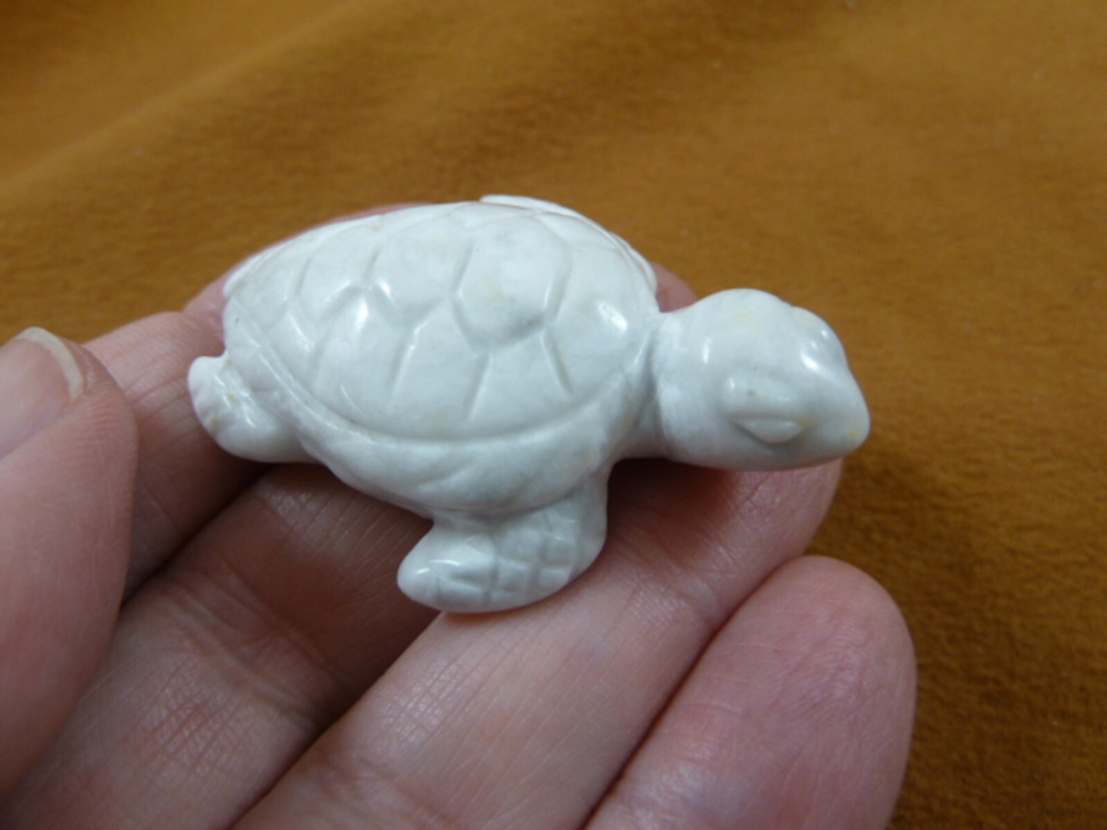 (Y-TUR-SE-577) white Howlite SEA TURTLE gemstone figurine stone love ...
