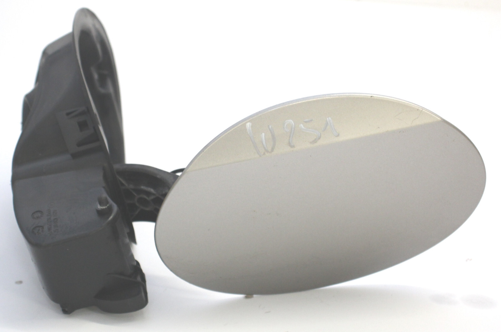 MERCEDES W251 A2516300167 Mulde Tankdeckel Tankklappe for sale online ...