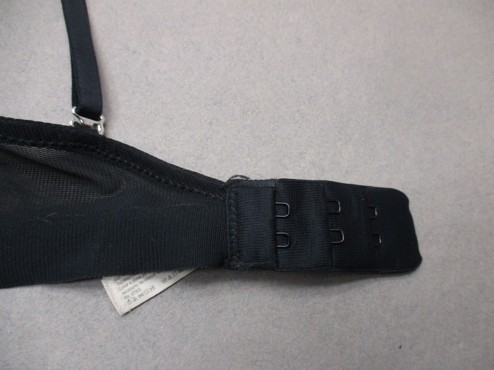 30C ONE GOSSAMER Womens Black Plunging Lined Underwire Back Closure ...