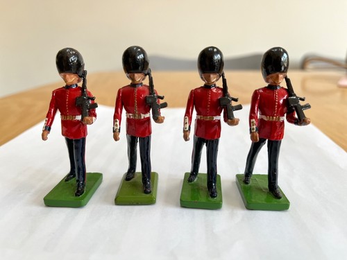 Britain's toy soldiers - Coldstream Guards | eBay UK