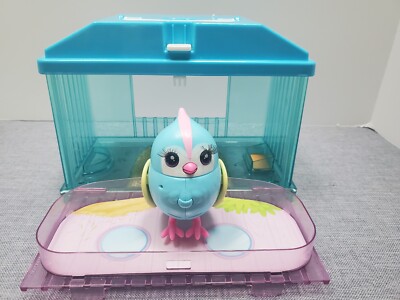 Little Live Pets Lil Bird Pippa Peeps Songbird Toy Sings Whistles Moves ...