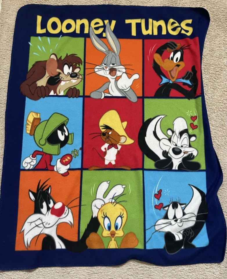 Looney Tunes Throw Blanket Tweety Bugs Bunny Marvin The Martian Taz ...