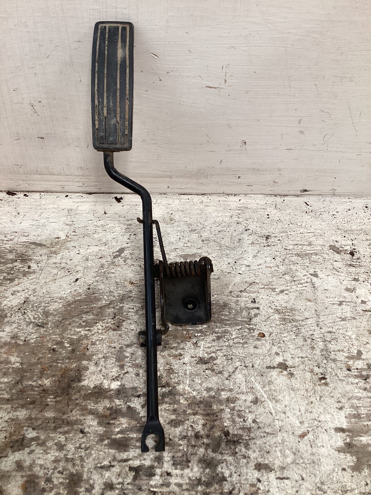 1986.5-1991 Nissan D21 Hardbody Pickup Fuel,Gas, Accelerator Peddle Assembly | eBay