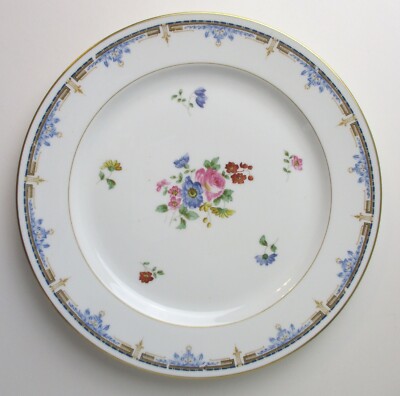 French Limoges La Porcelaine Limousine dinner plate floral w/ Greek key ...