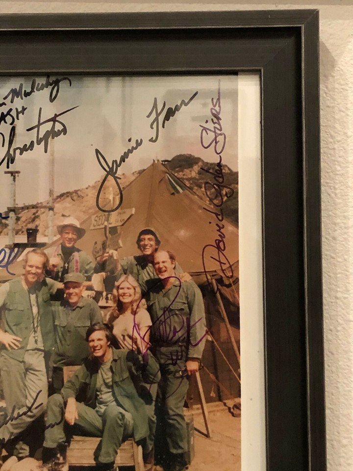 VERY RARE MASH FULL JSA LOA MULTI CAST 7X SIGNED 8X10 AUTO AUTOGRAPH ...