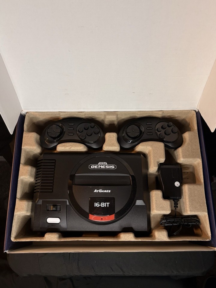 AtGames Sega Genesis Flashback HD 2017 Console (Wireless Controllers ...