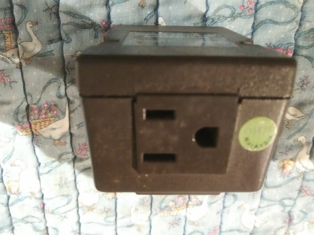 X10 Three Prong Appliance Module X10-014611 and Noise Filter Af100 2656 ...