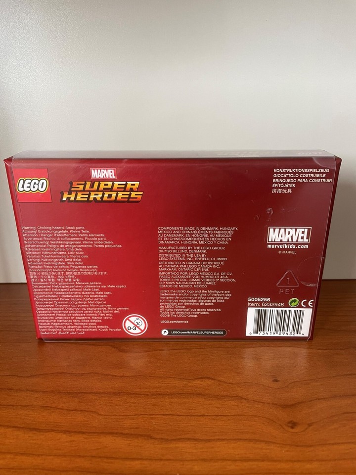 Lego Marvel Bricktober 5005256 ToysRUs Exclusive - New in Box | eBay