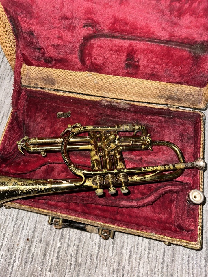 ANTIQUE WWII 1946 KING MASTER H.N. WHITE PROFESSIONAL CORNET W/CASE ...