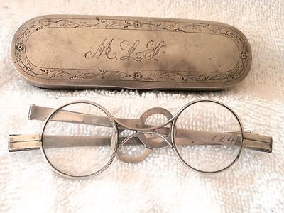Optical - Temple Eyeglasses