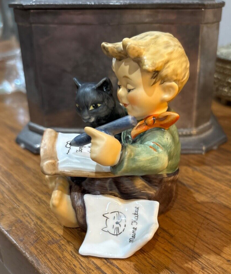 M I Hummel Goebel FIGURINE "CAT'S MEOW" HUM #2136 TMK8 3.5" Tall Boy w ...