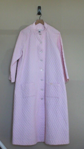 Vintage Quilted Robe Housecoat Size XL Pink Handmade Long Vtg 1970s ...
