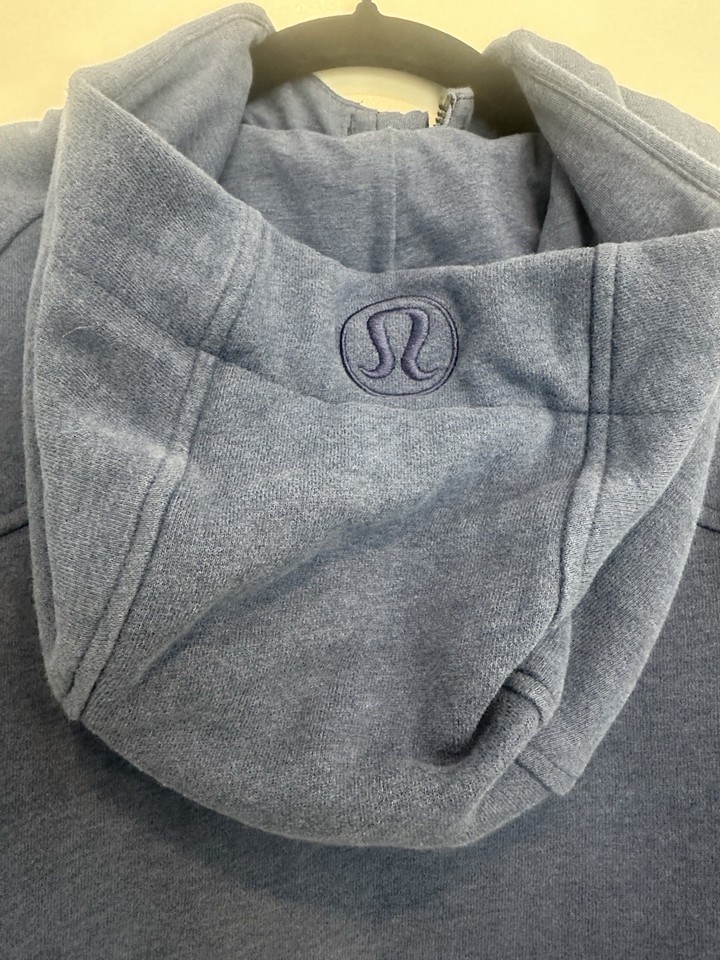 Lululemon Full Zip Cropped Scuba Hoodie Size 6 Pipe Dream Blue | eBay