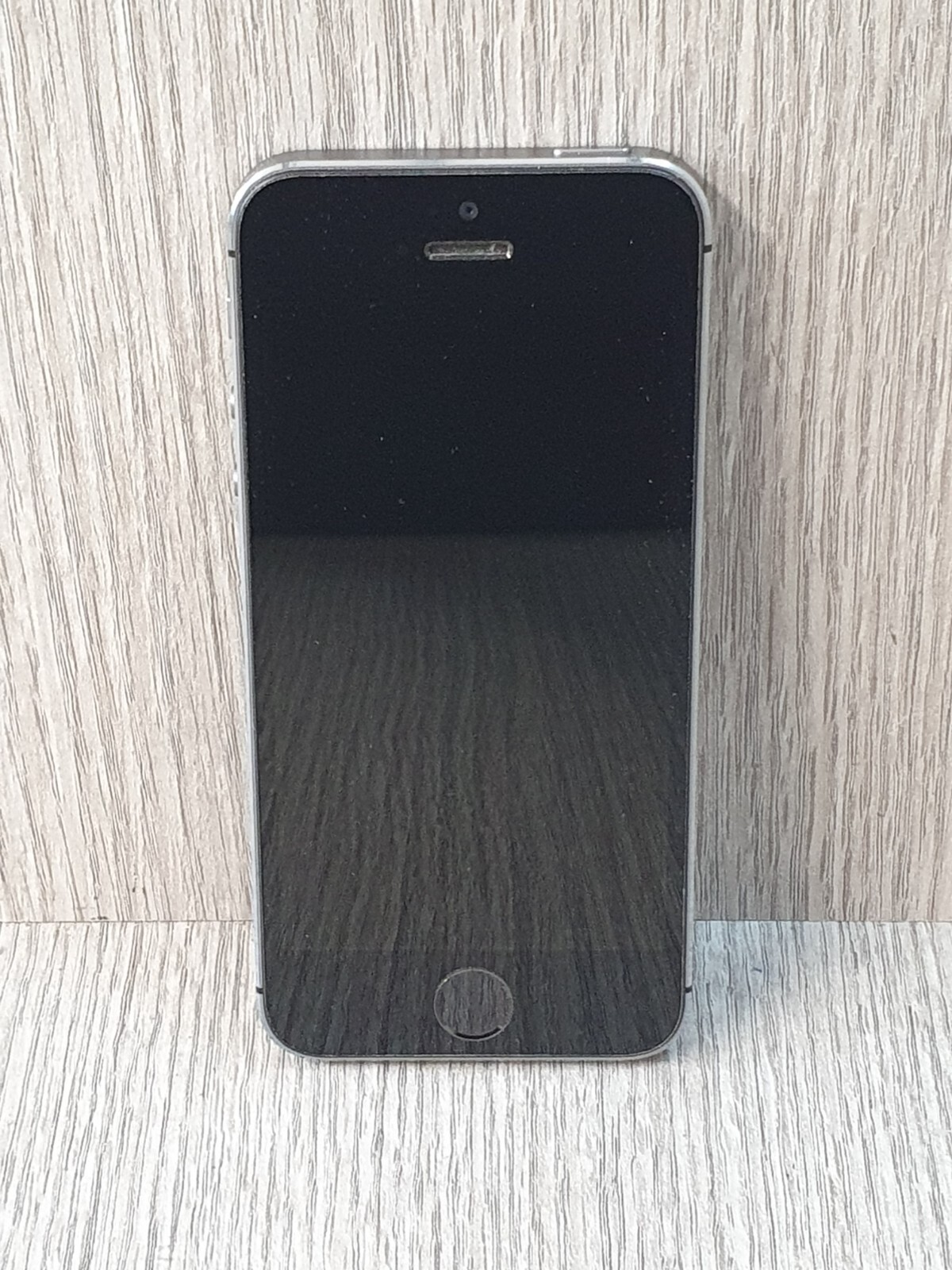 A1457 Apple iPhone 5s 16GB Grey (Black face) Vodafone Locked Grade C ...