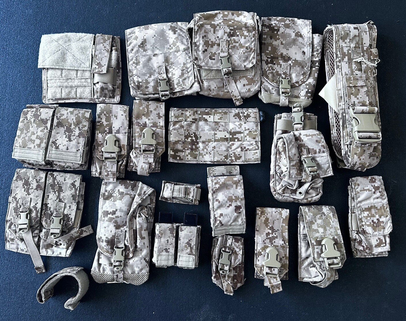 New Eagle Industries Pouches AOR1 . MOLLE NSW. Bundle 2 | eBay