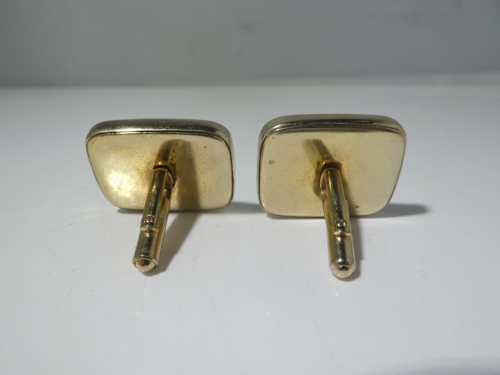 INTAGLIO 1950'S WESTERN THEMED CHUCK WAGON CUFFLINKS… - Gem