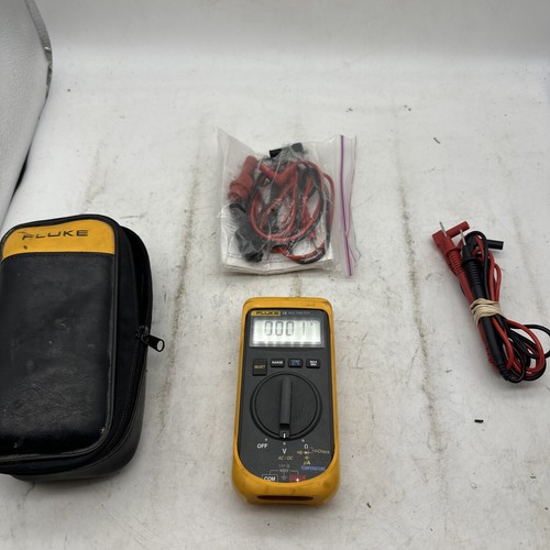 Fluke 16 Multimeter & Accessories w/ Carrying Case | eBay
