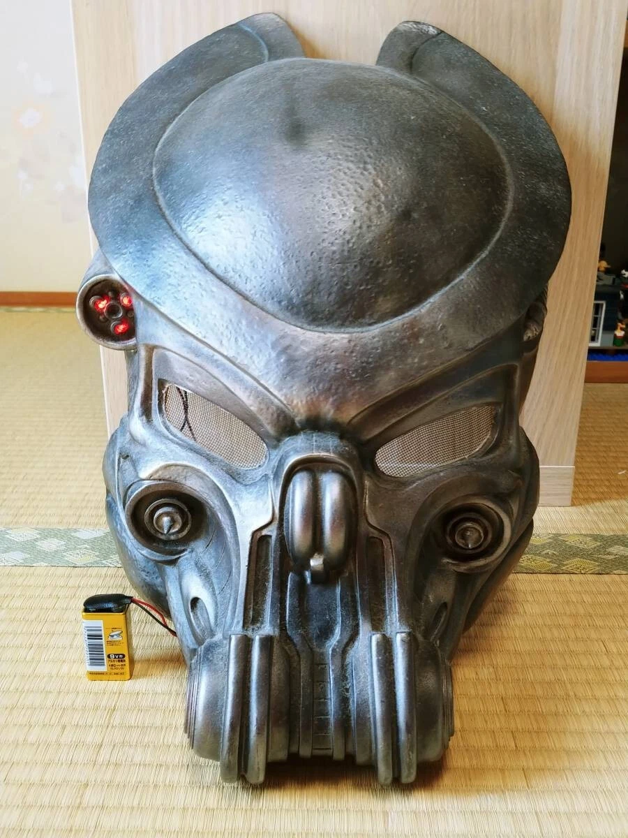 Scar Predator Mask