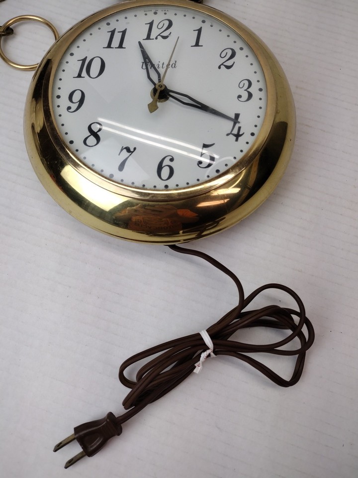 Vintage United Clock Pocket Watch Wall Clock Mid Century Model 370 Gold ...
