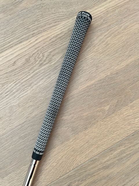 Titleist T100 2019 4-PW AMT White S300 Stiff Steel Shafts - Standard ...