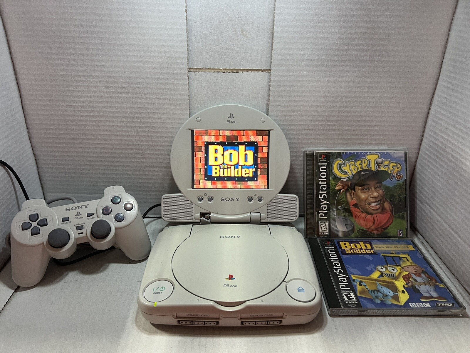 Sony PSOne PS1 w/LCD Screen Console Bundle Tested And Working BROKEN ...