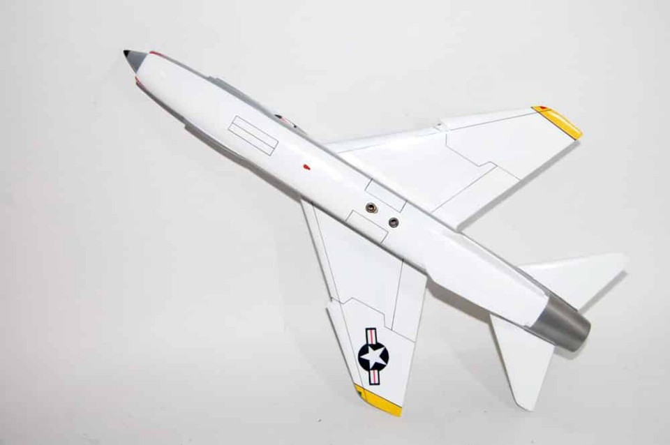 VF-103 Sluggers F-8 Crusader (1959) Model,Vought F-8 Crusader,18 ...