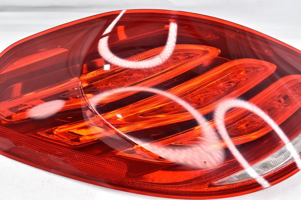 14-17 Mercedes W222 S550 S63 S65 AMG Maybach Sedan Left Side Tail Light ...