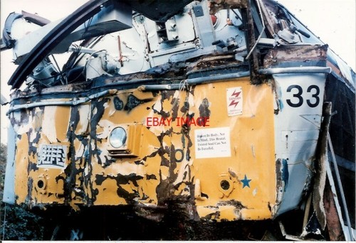 PHOTO CRASHED BR CLASS 33 LOCO NO 33064 (2) | eBay