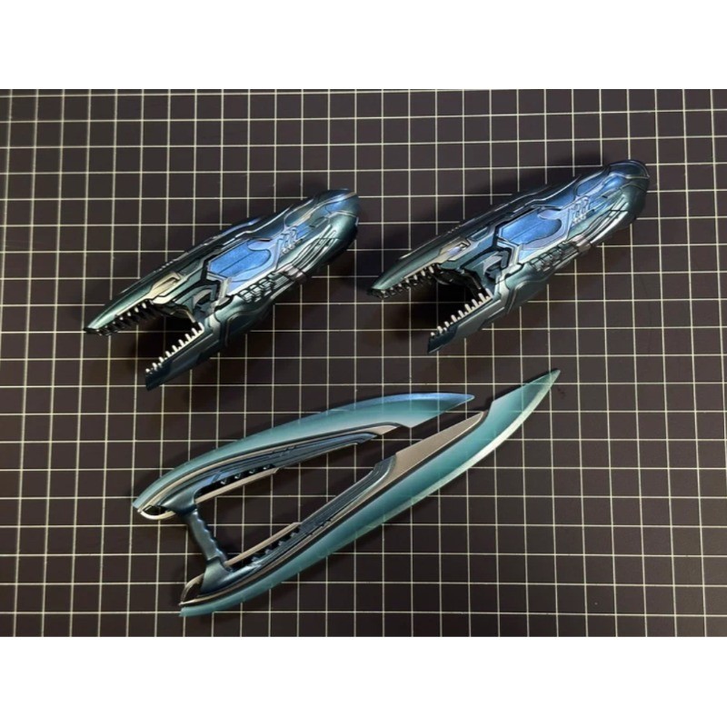 Hot Toys 1/6 Iron Man MK85 Helmet Endgame Energy Blade Shark Cannon ...