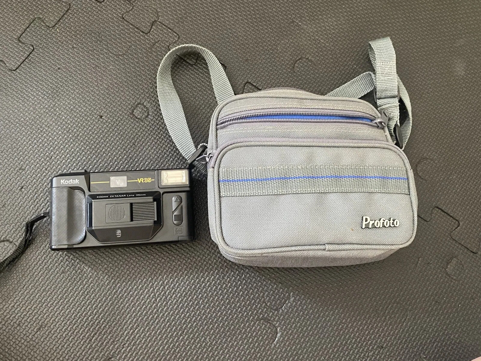 VTG Kodak Ektar VR35 Auto 35mm Film Camera w/ 35mm f2.8 Lens Case ...