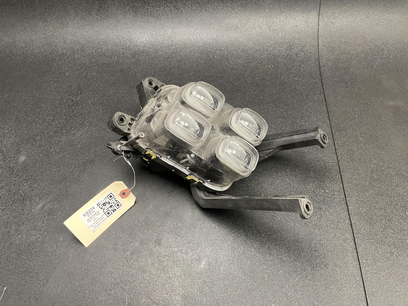 Front Right Fog Light Lamp LED 2018 Kia Sportage 92202-D9100 2017 2019 ...