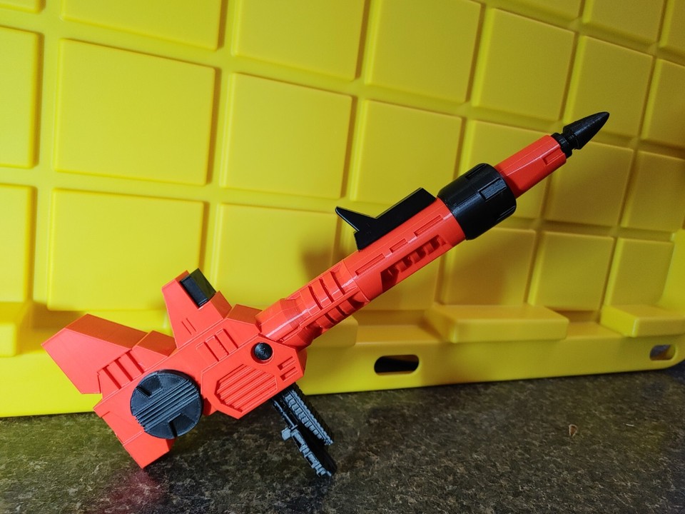 Oversized G1 Guns For Transformers Generations Thrilling 30 Metroplex ...