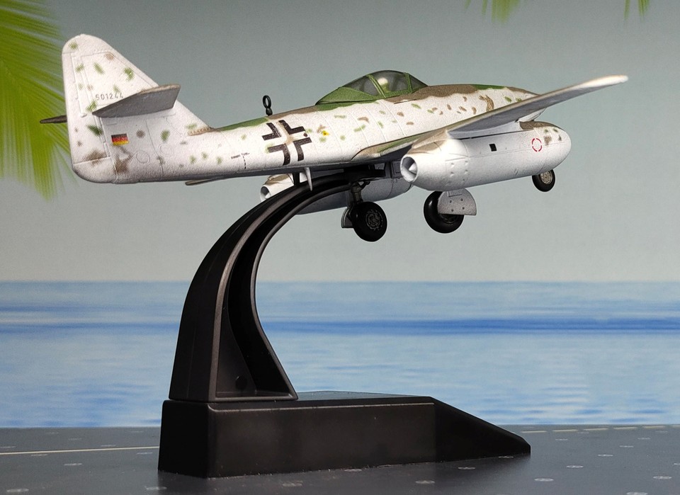 Germany 1944 Messerschmitt Me262A Schwal Be 1/72 diecast plane model ...