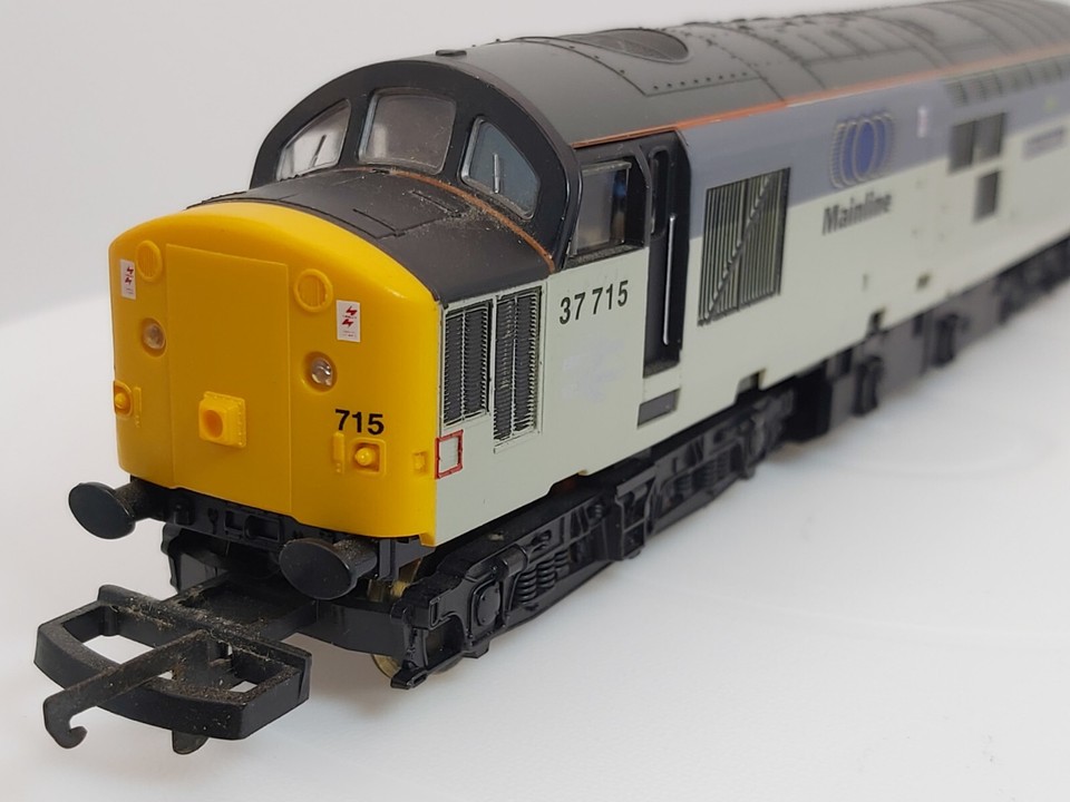 LIMA OO Gauge Class 37 #37715 DIESEL CO-CO MAINLINE BRITISH PETROLIUM ...