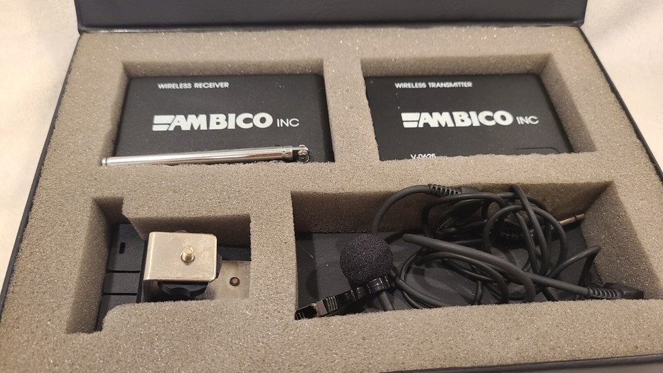 Ambico Wireless Lapel Microphone Model V-0625 Clip-on Mic w/Case ...