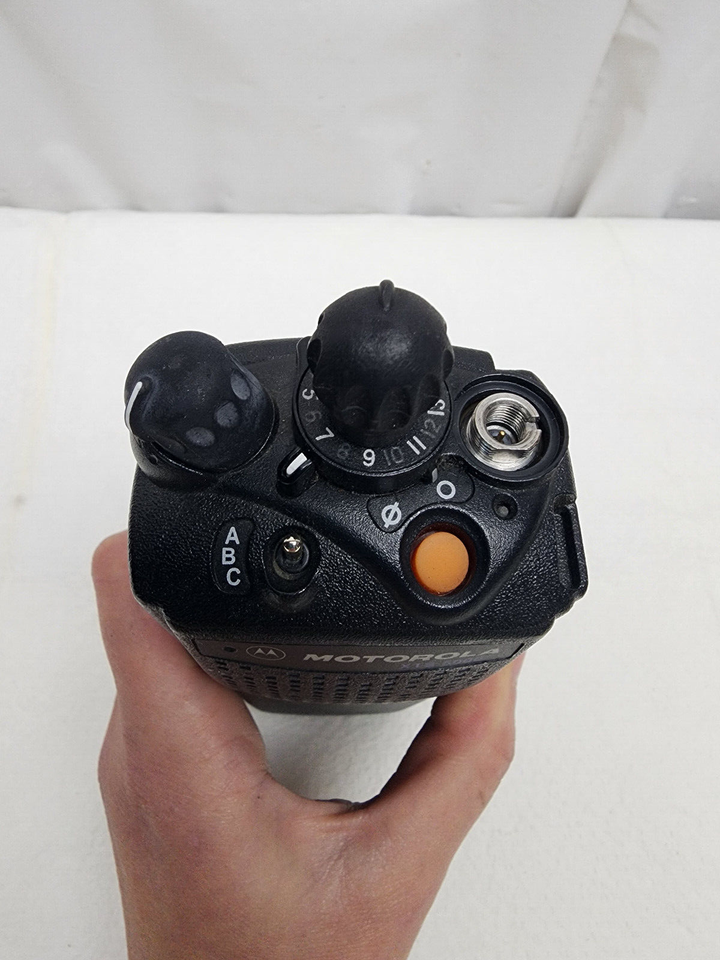 Motorola XTS 5000 Model I Portable Two-Way Radio - VHF 136-174 MHz ...