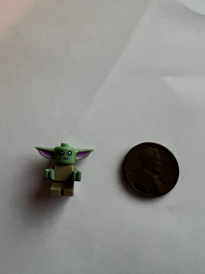 Star Wars Grogu Baby Yoda Lego Figure FREE SHIPPING | eBay