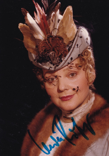 AUTOGRAPHED PHOTO OF OPERA SINGER Lucia Popp soprano Die Fledermaus | eBay