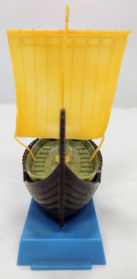 Vintage 1966 Eldon Plastic Toy Viking Ship Sailboat & Stand 5 Inch Boat ...