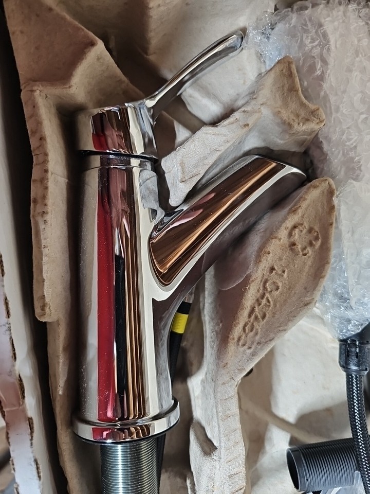 Delta 4140-DST Collins Pull-Out Spray Kitchen Faucet - Chrome | eBay