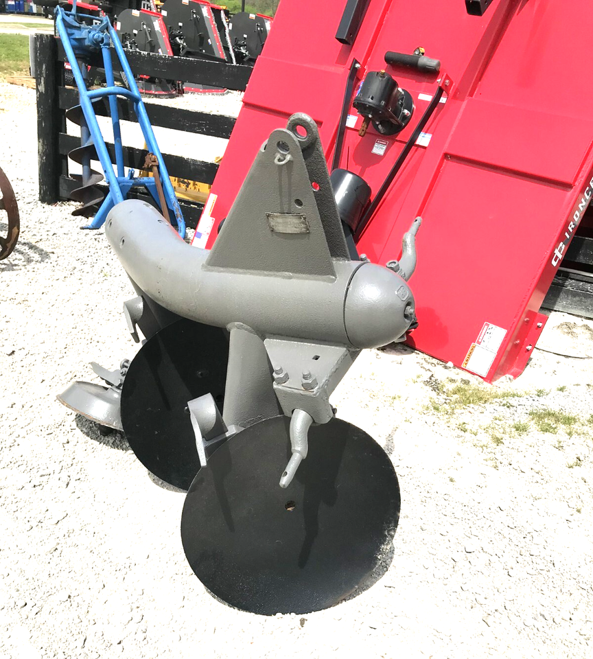 Used FERGUSON 2 bottom Disc Plow 3 Pt. FREE 1000 MILE BUSINESS DELIVERY ...