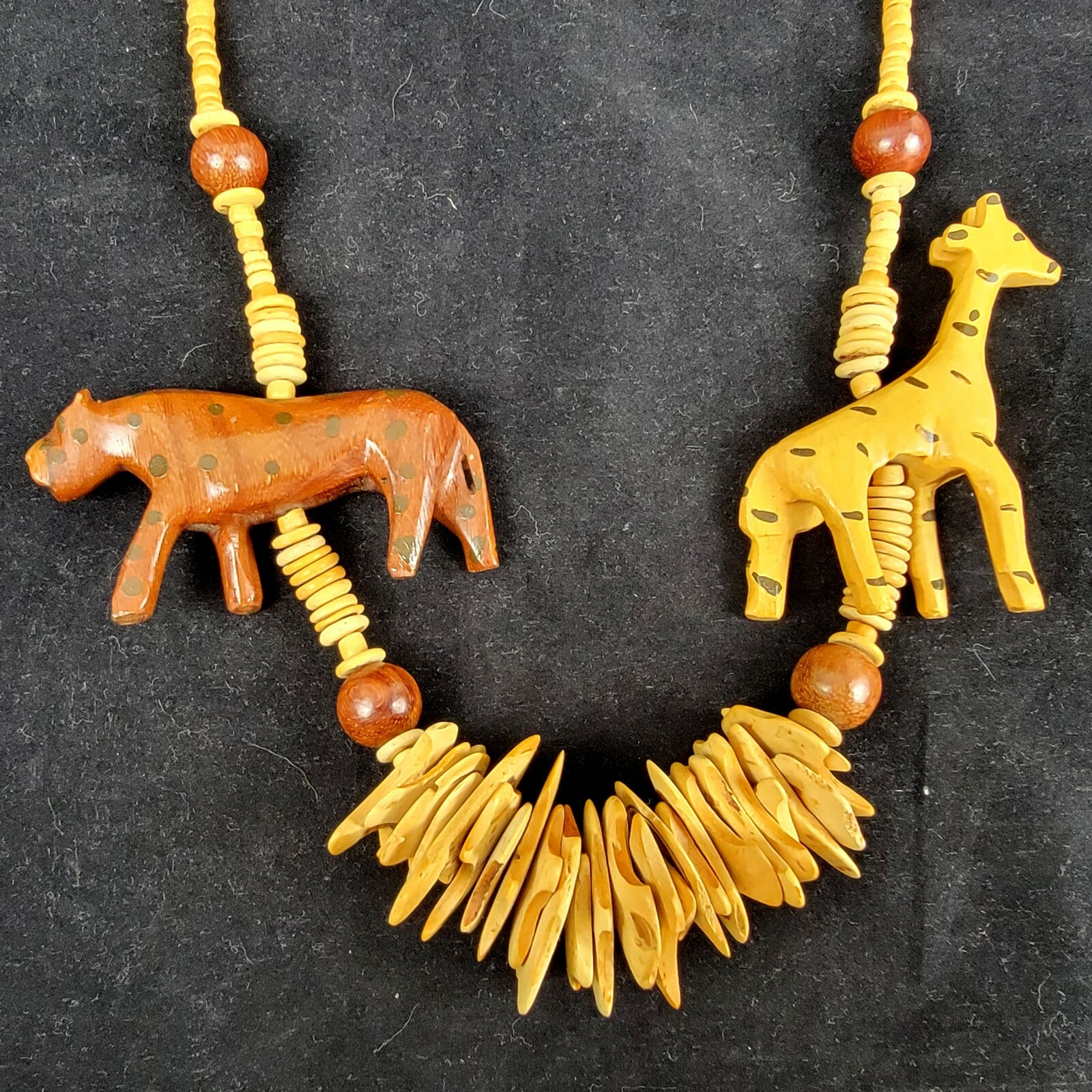15" Hand Carved Animal Giraffe Leopard Wooden Necklac… - Gem