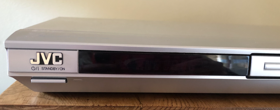 DVD Player Combo CD JVC Combination DVD/Super VCD/CD Plays CDs & DVDs ...