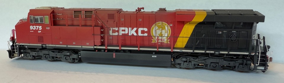 CPKC ES44AC DCC/SND RDY SCALE TRAINS RIVET WEATHERED NEW MINT #9375 CP ...