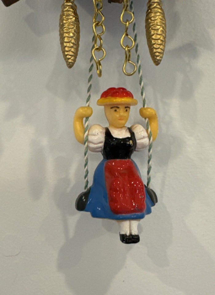 Alexander Taron - 126SQ Engstler Battery-Operated Kuckulino - Girl ...