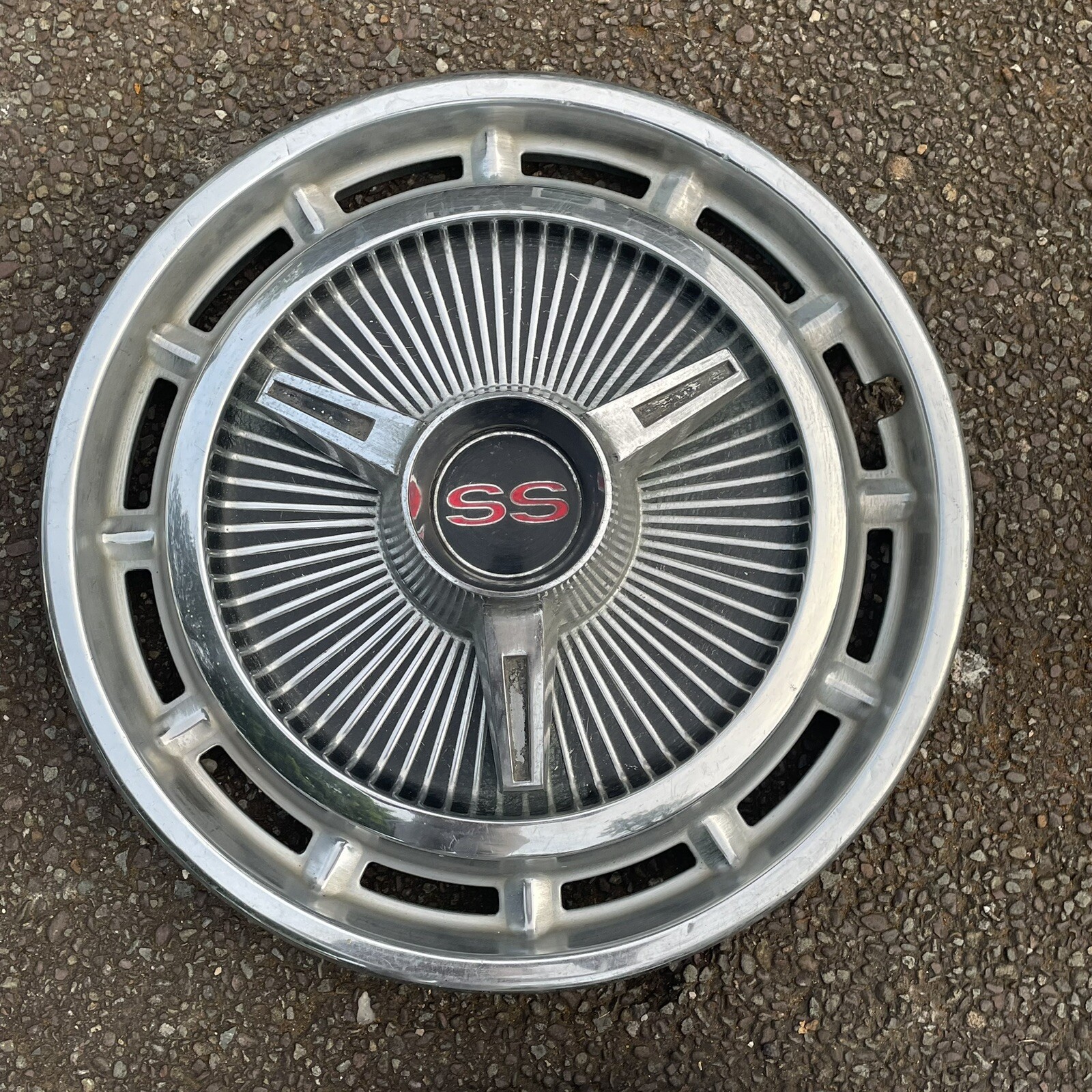 1965 1966 Chevrolet Impala Chevy II Nova SS Hubcap Rim Wheel Cover Hub ...
